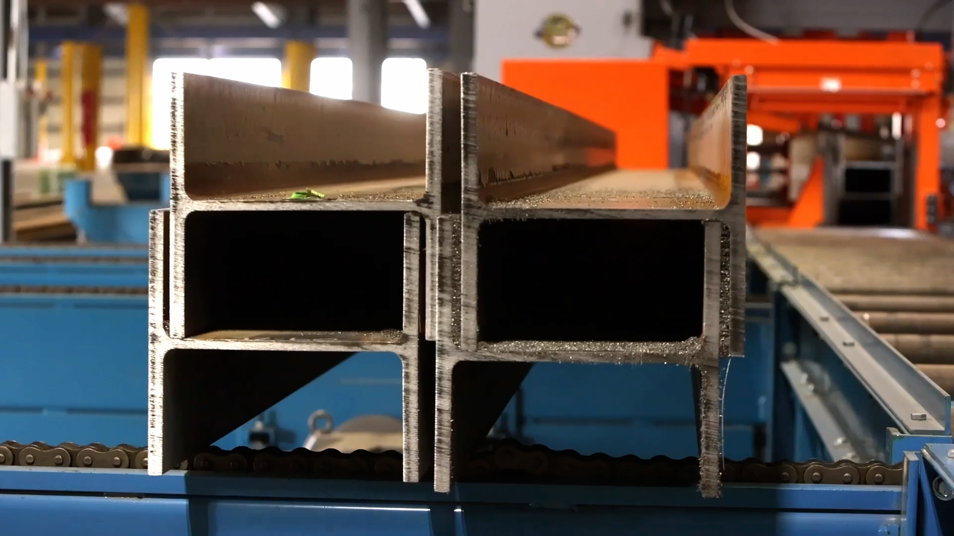 CDLR Conveyors with Transfers - Transfer Conveyors - Cross Conveyors